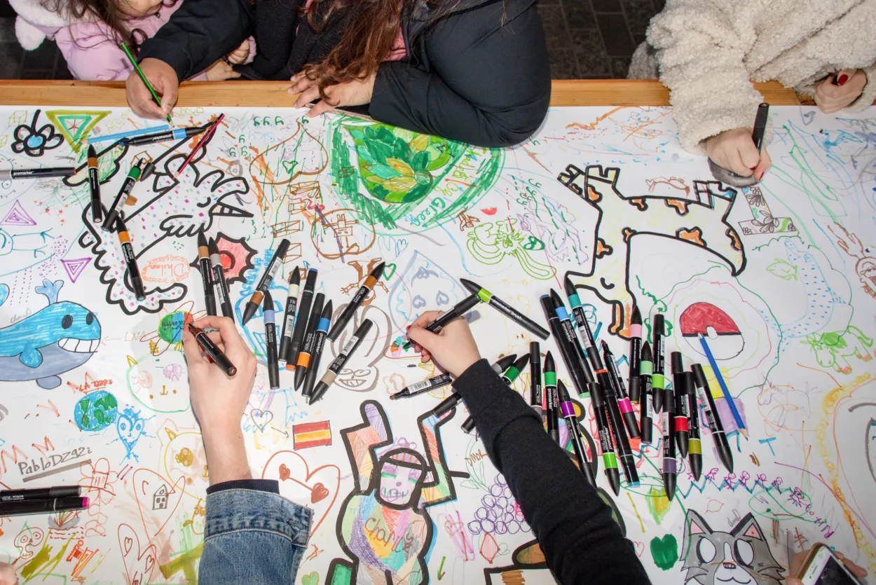 Family friendly snowland colouring experience - The Big Draw